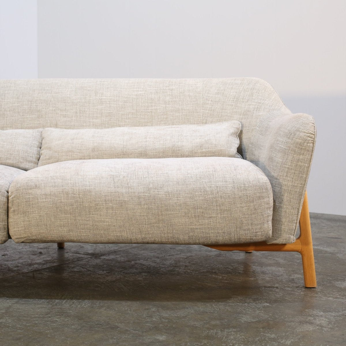 De Padova Pilotis Sofa by Philippe Nigro – REHAUS